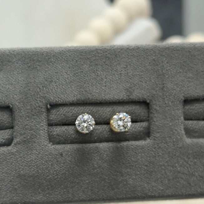 Round Lab Diamond 14kt Yellow Gold 4-Prong Basket Stud Earrings 1.00ct ...